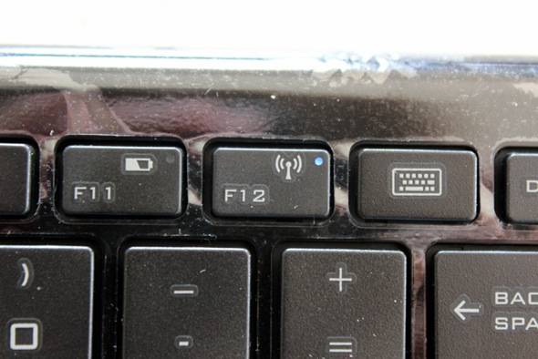 AmazonBasics Bluetooth Keyboard Review and Giveaway