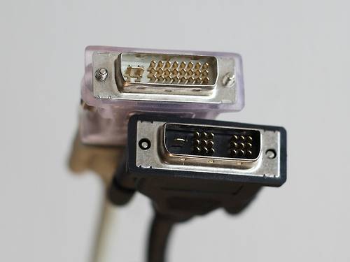 How To Output Video From A PC Or A Laptop To A TV