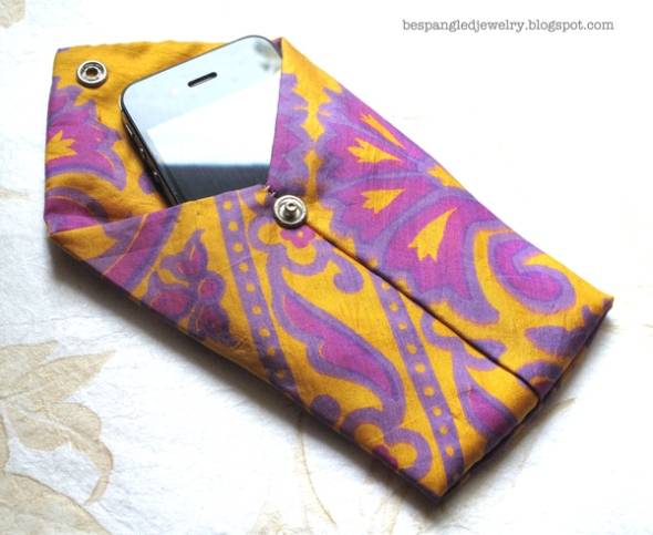 Put a Bit Of Personality Into Your Smartphone Cover With These 4 Ideas