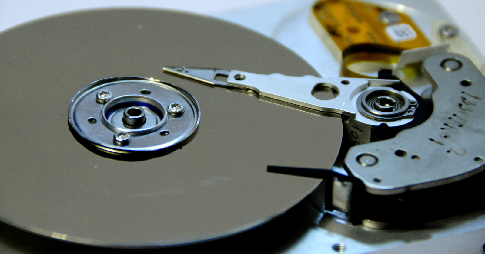 5 Good Reasons To Save Your Old Hard Drive From The Trash