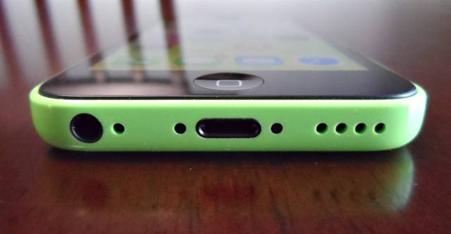 iPhone 5c Review And Giveaway