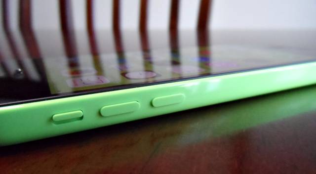 iPhone 5c Review And Giveaway