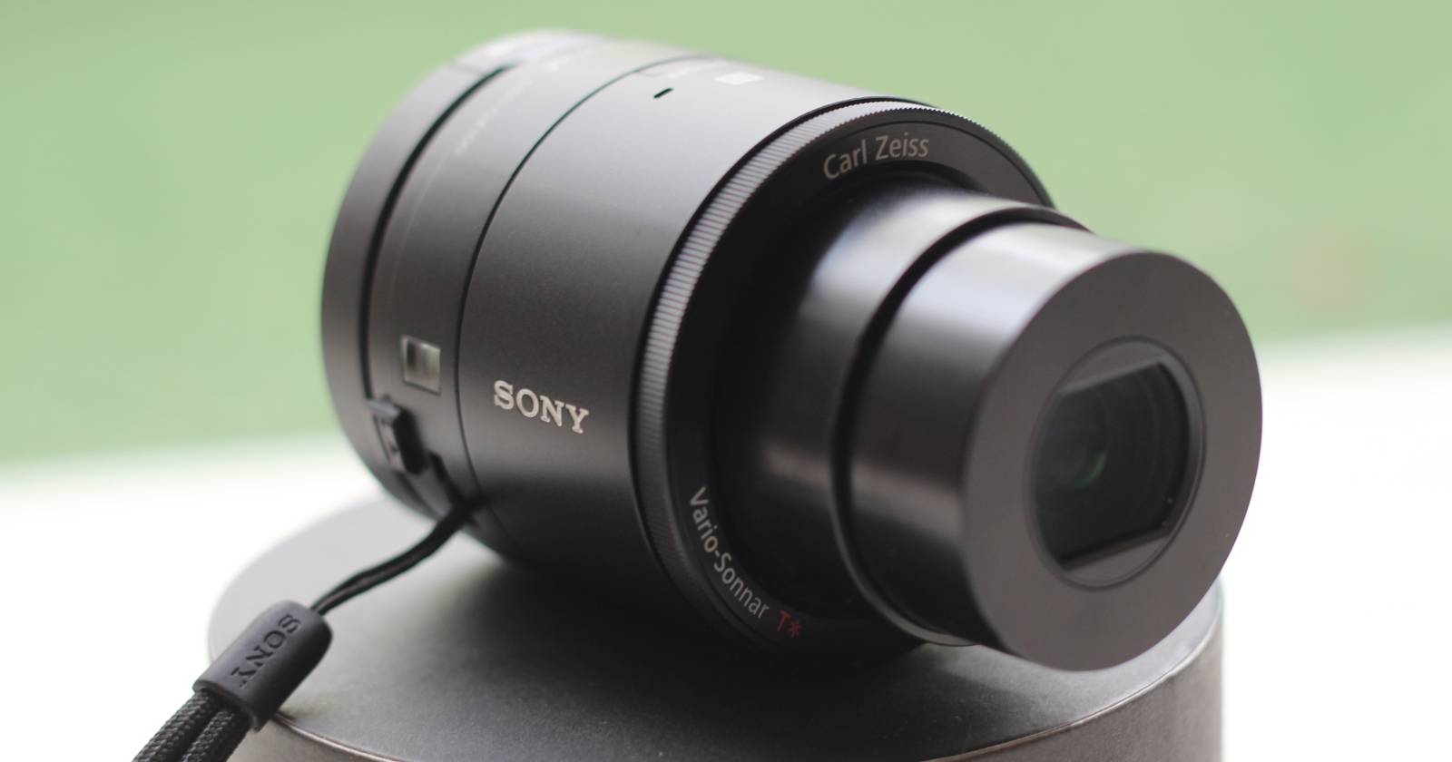 Sony DSC-QX100 Smartphone Attachable Lens Review and Giveaway
