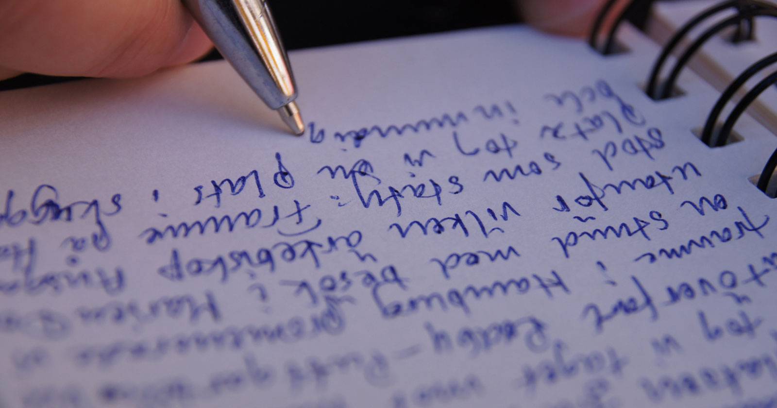 How To Keep Writing Daily Journal Or Diary Entries For A Year
