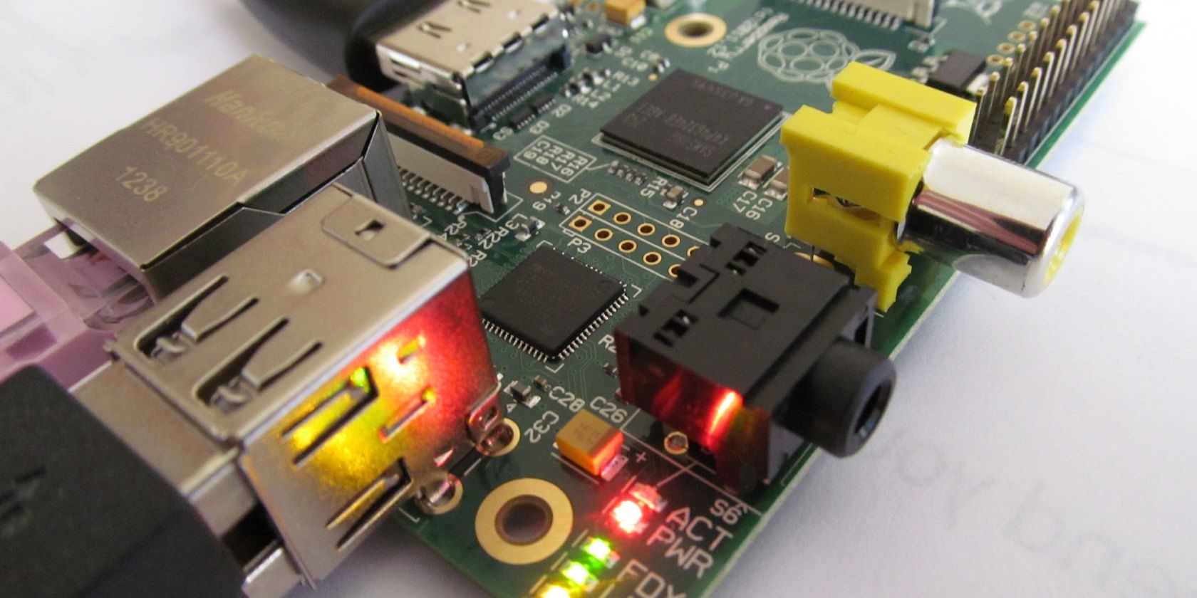 How to Safely Shut Down a Raspberry Pi