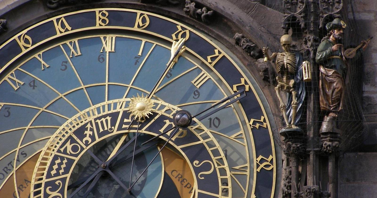 8+ Awesome Clocks Every Geek Will Love