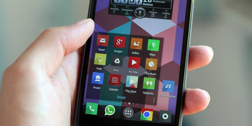 How to Change the App Icons on Your Samsung Phone