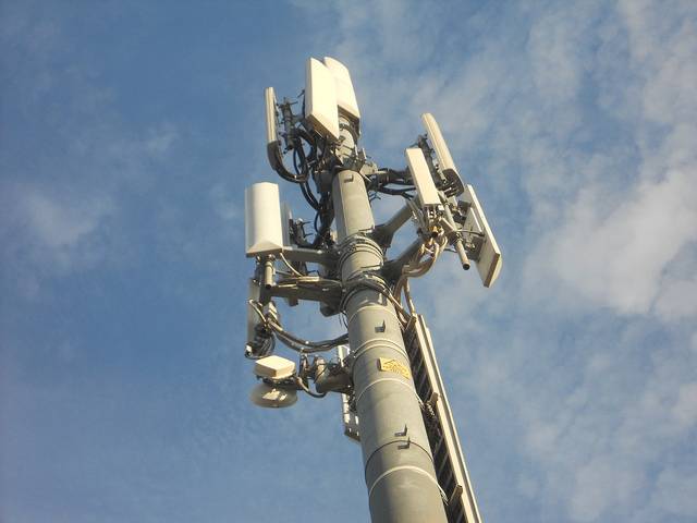 4 Things You Must Know About Those Rogue Cellphone Towers