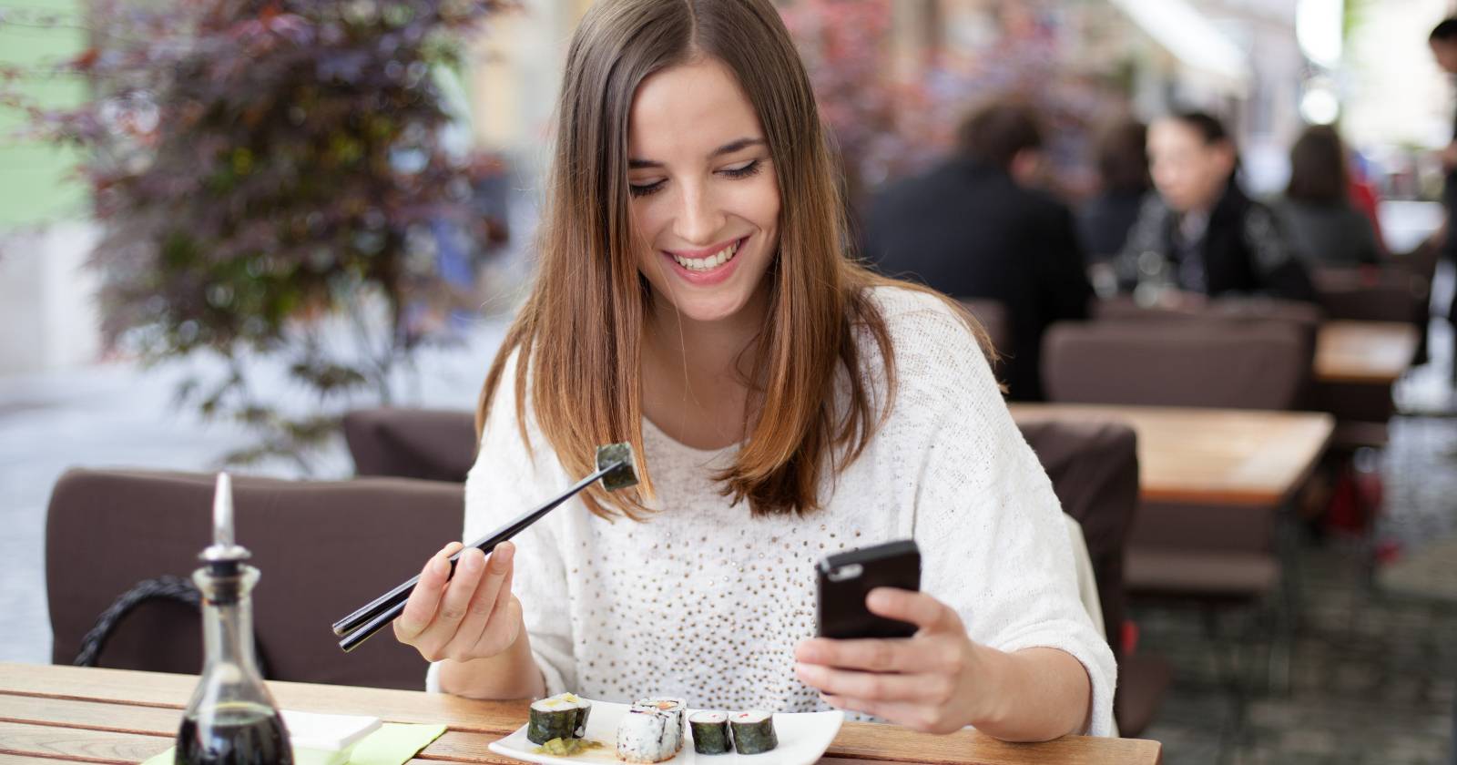 5 Interesting Smart Devices You'll Probably Want In Your Home