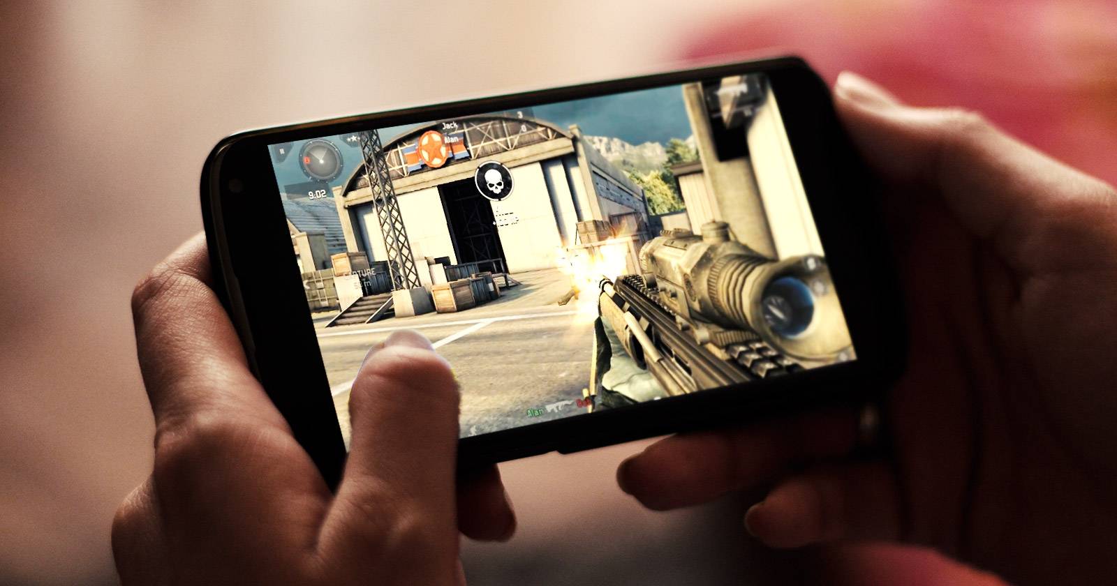 Touchscreens Suck: 4 Better Ways to Game on Your Smartphone