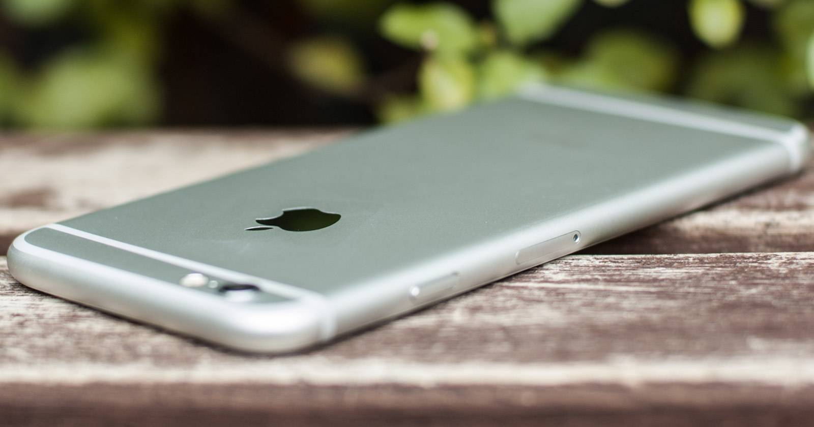 iPhone 6s Review and Giveaway