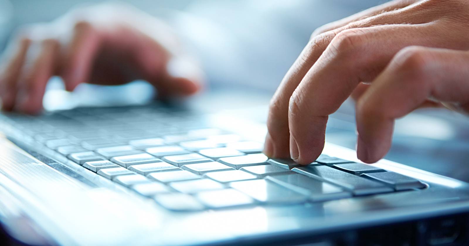 The Right Way to Practice Touch Typing Online