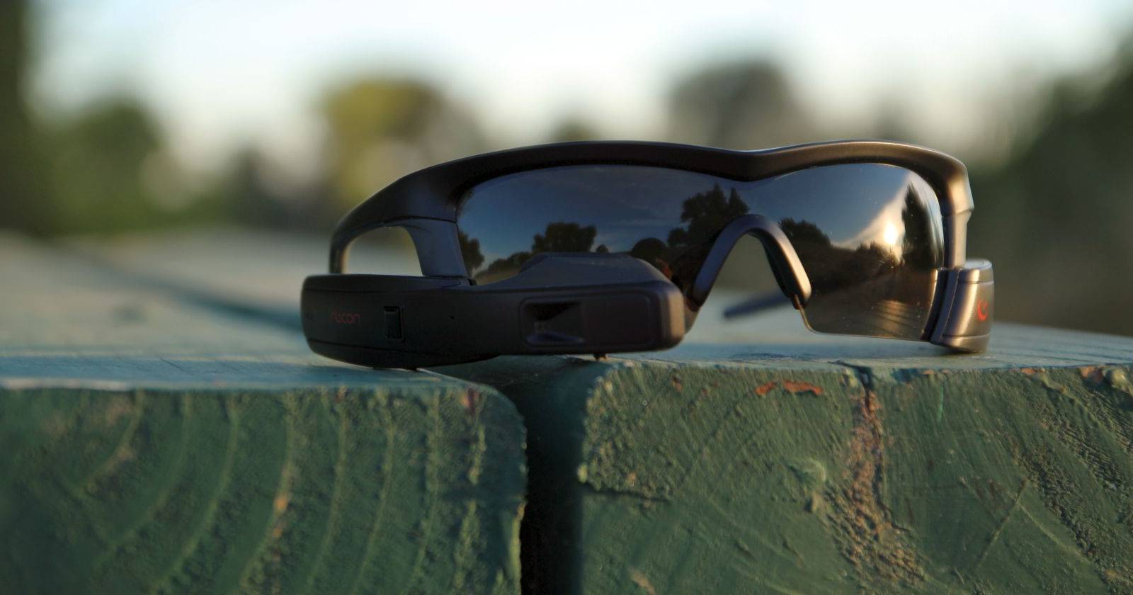 Recon Jet SmartGlasses Review and Giveaway