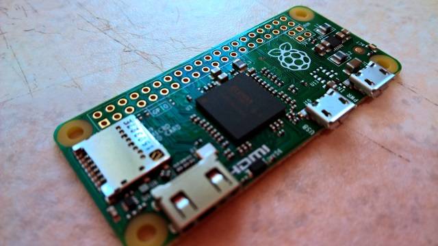 How to Directly Connect to a Raspberry Pi Without Internet