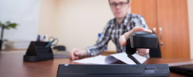 How to Stop Annoying Telemarketers & Robocalls From Calling You