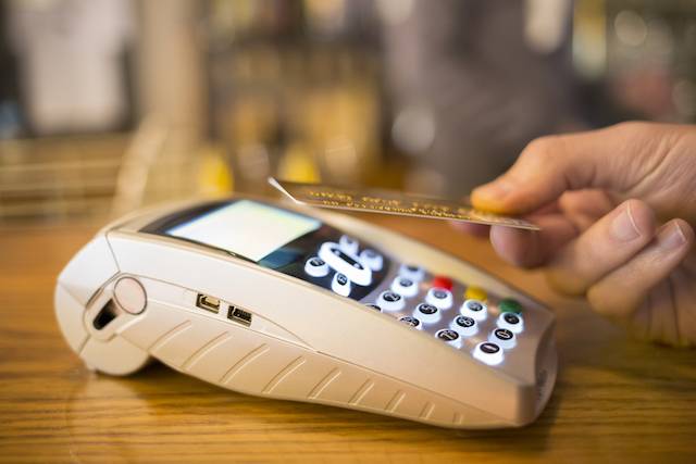 Are Contactless Payment Systems A Threat To Your Finances?
