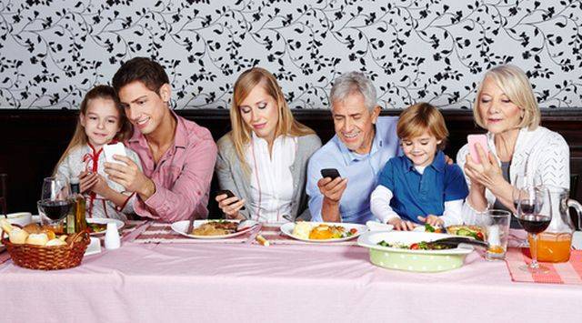 5 Expert Ways to Use Your Smartphone Productively Every Day