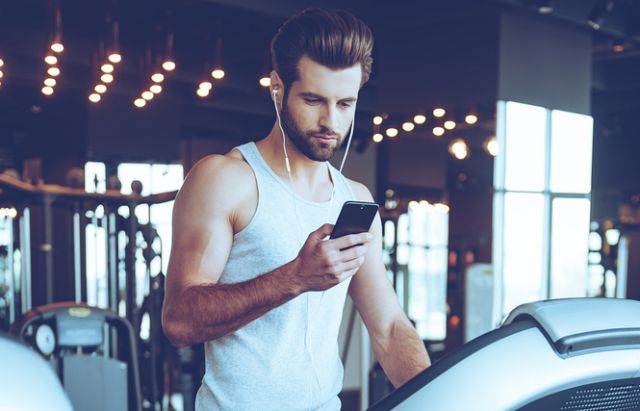 5 Expert Ways to Use Your Smartphone Productively Every Day