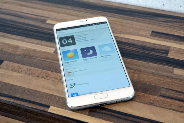How to Turn Ubuntu Phone Into a Desktop PC With Convergence