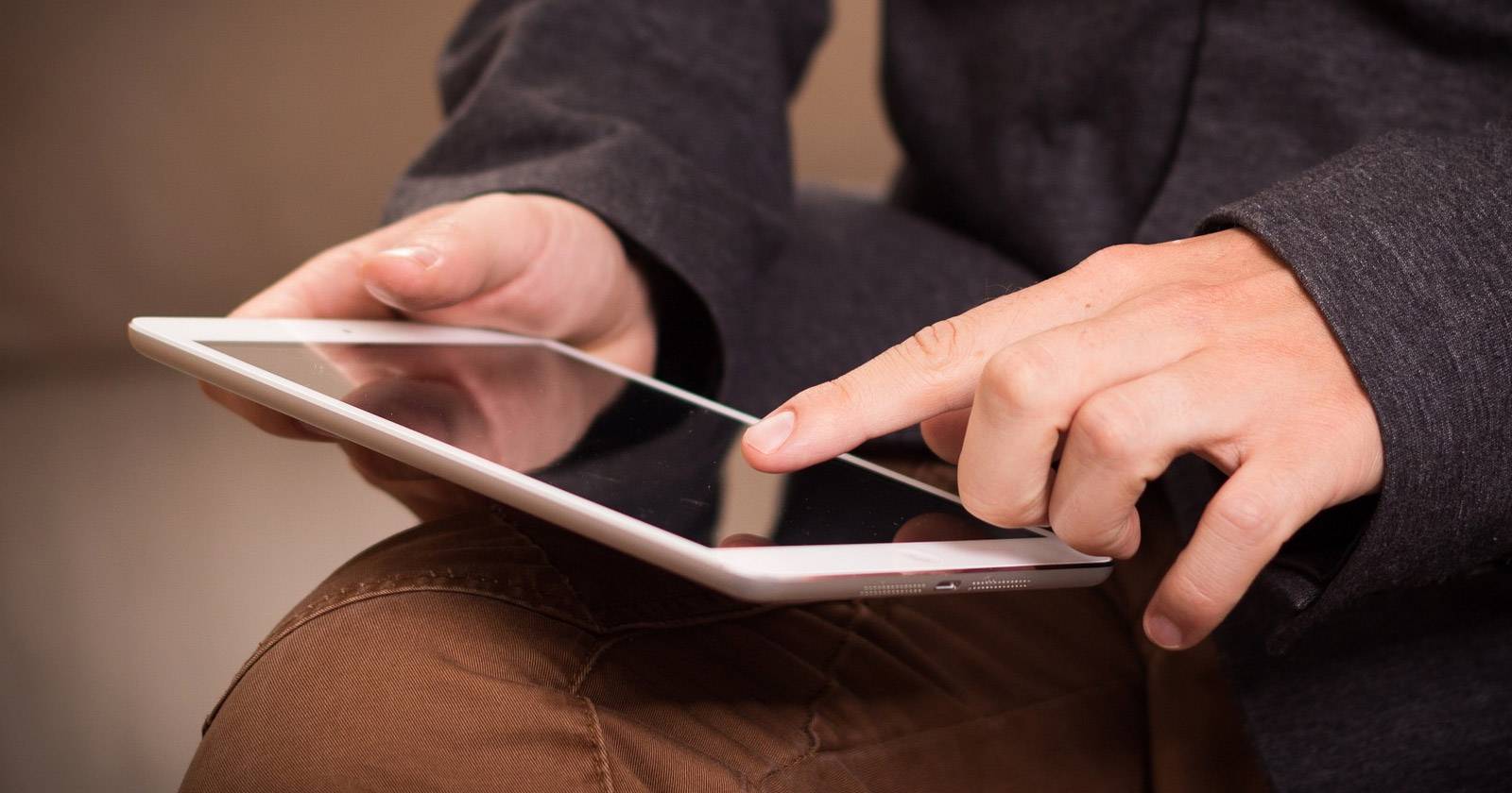 Tablet Touchscreen Not Working? 8 Tips to Fix Touch Problems