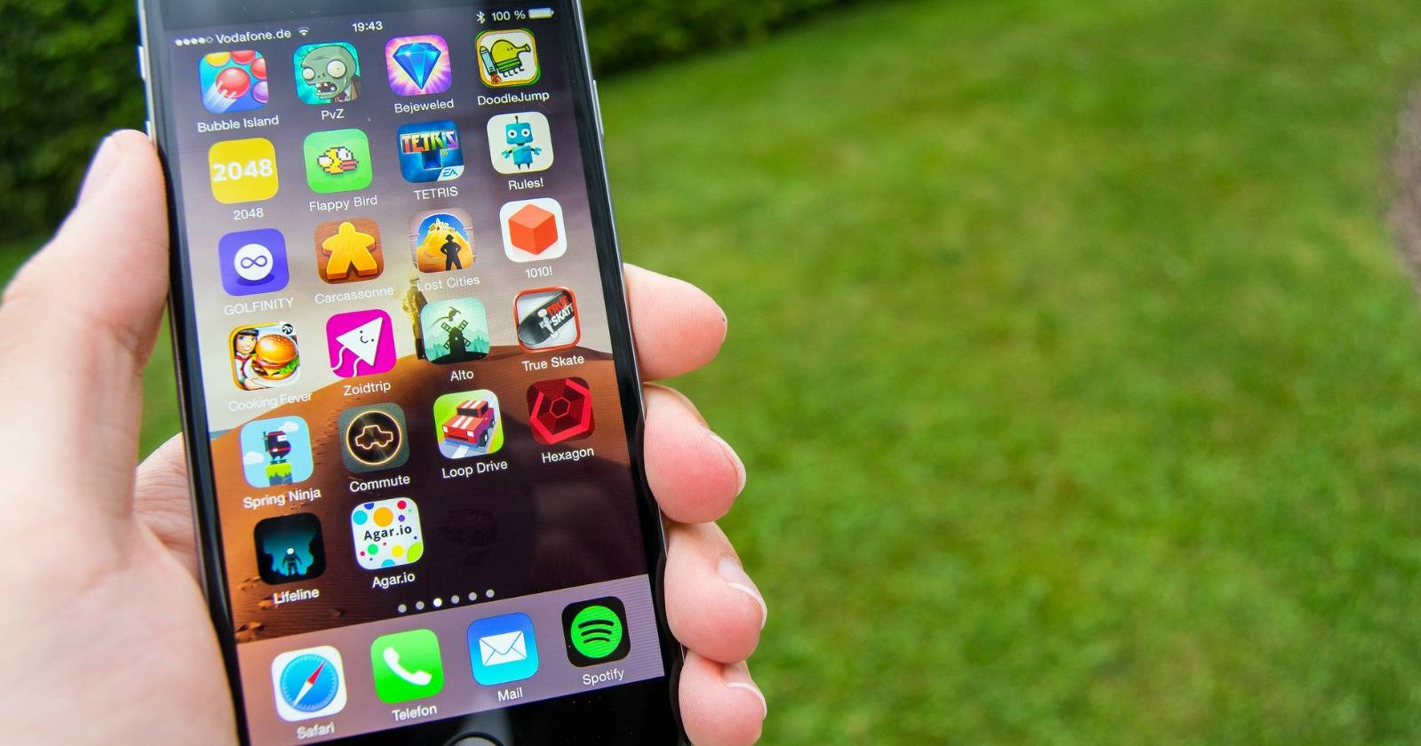 How to Stop Apps From Disappearing on Your iPhone or iPad