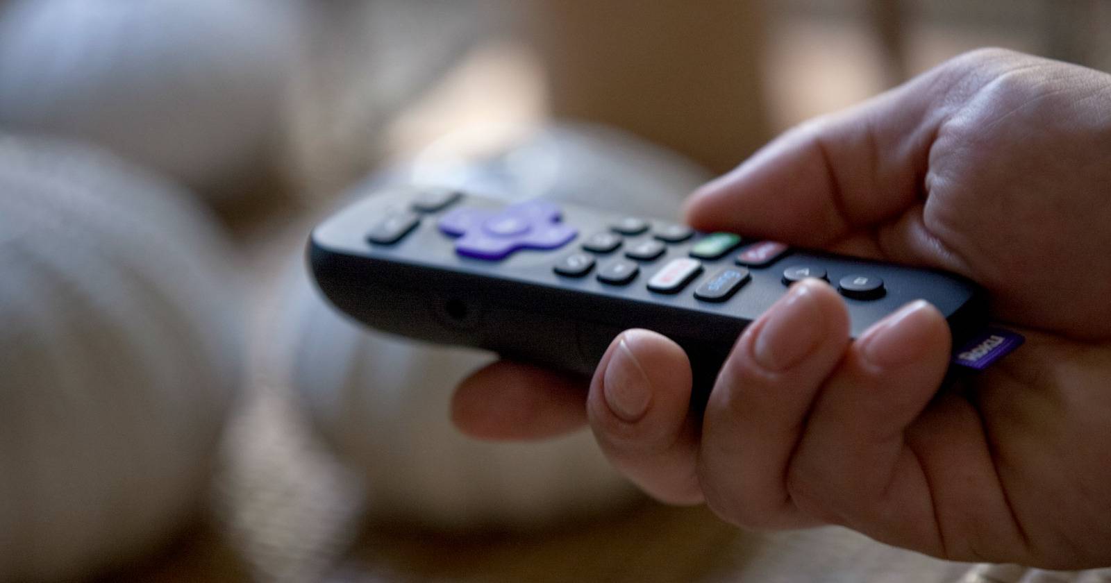 What's the Difference Between the Roku Express and Roku Streaming Stick?