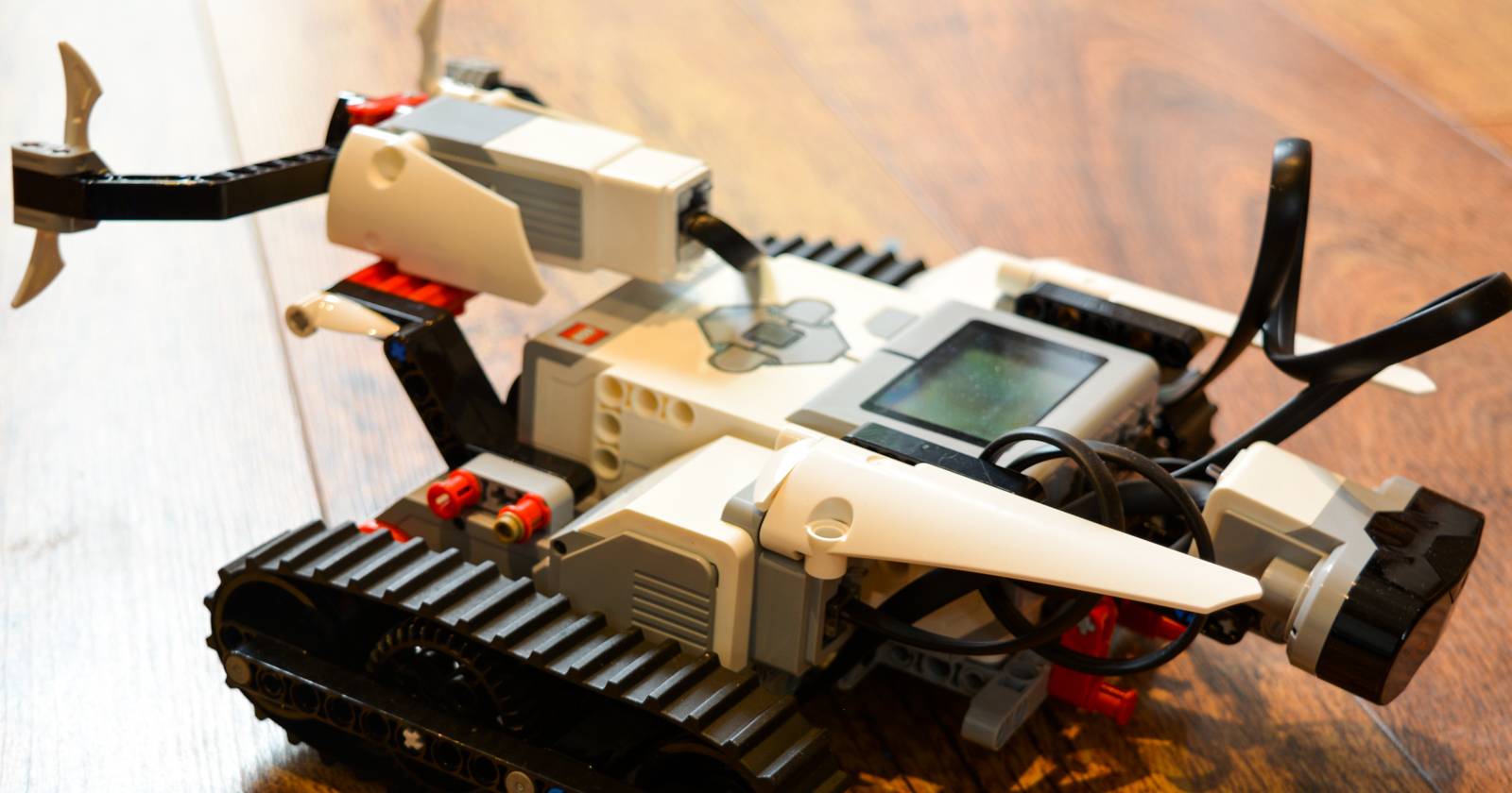 Lego Mindstorms EV3 Review