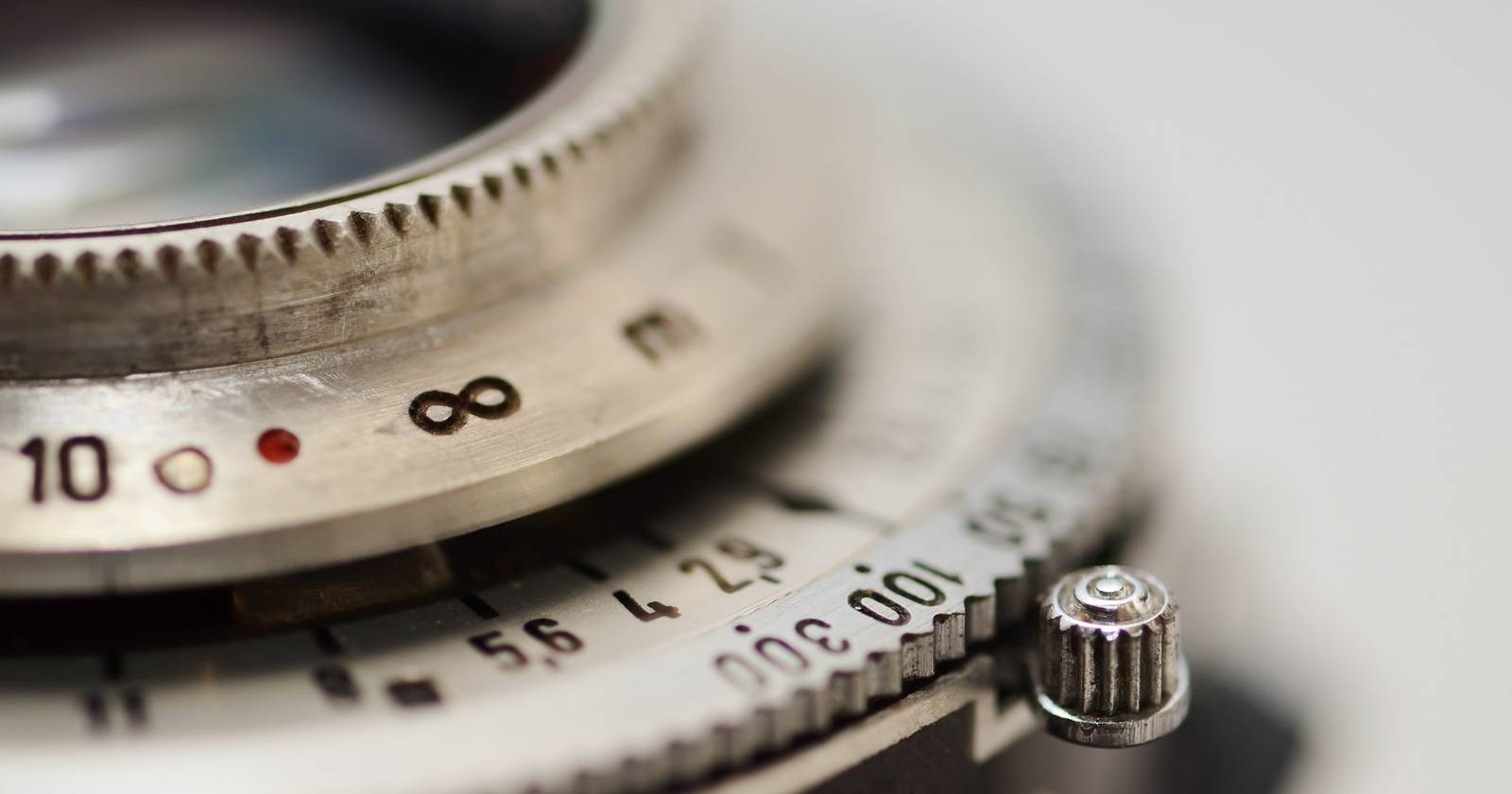 Every Photography Newbie Should Start on This Camera Simulator