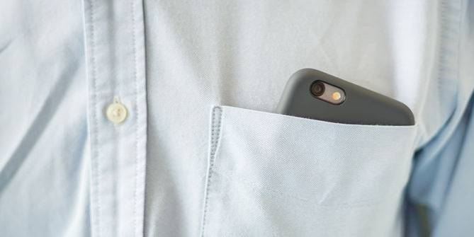 Secretly Take Pictures on Your Android or iPhone Without Being Seen