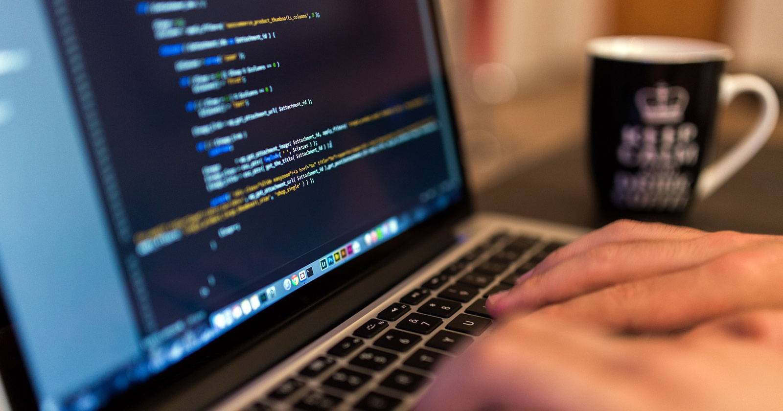 The 4 Best Pastebin Alternatives for Sharing Code and Text