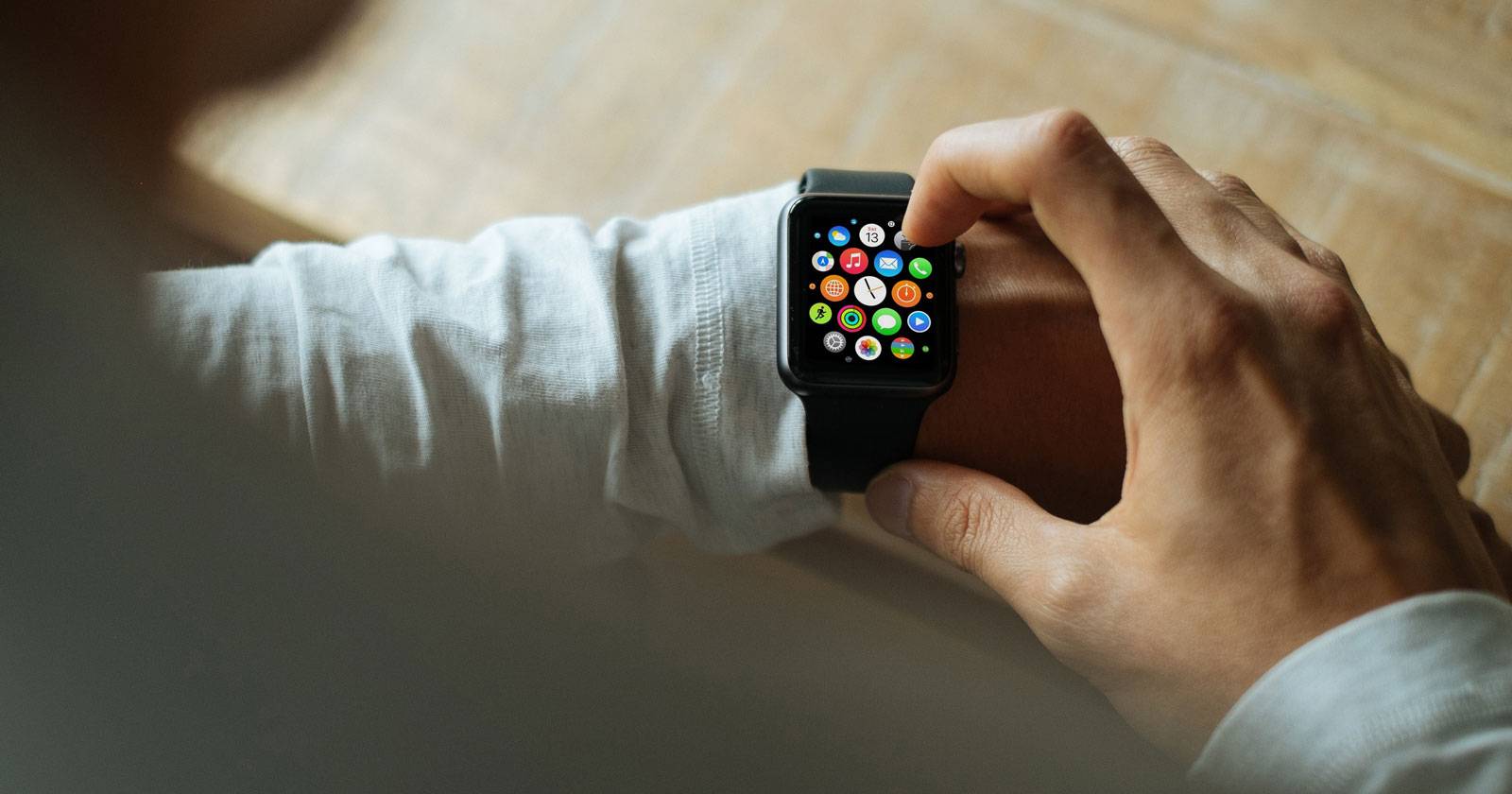 4 Reasons Why You Need a Smartwatch in 2020
