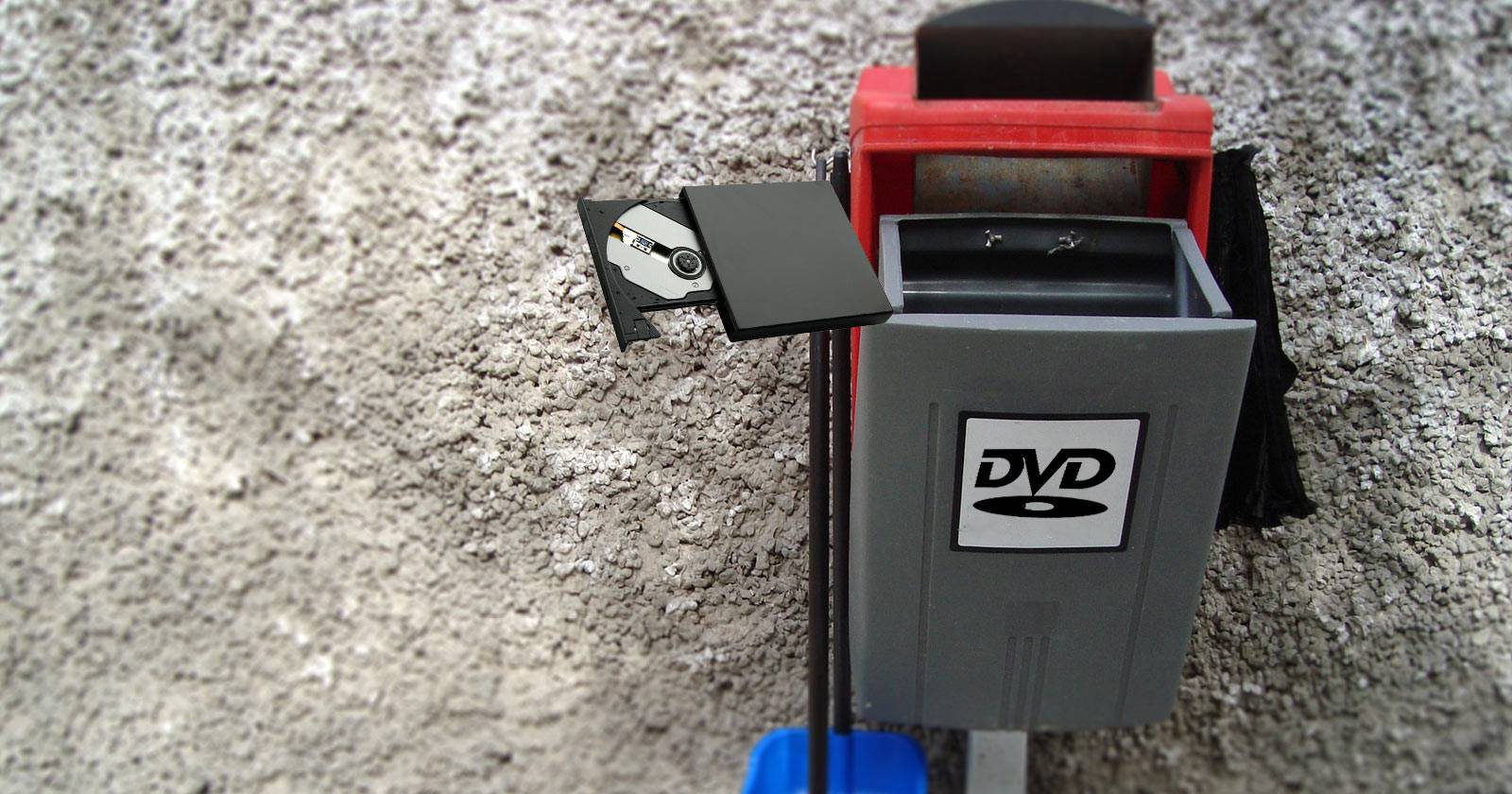 How to Replace Your Laptop DVD Drive With a HDD or SSD