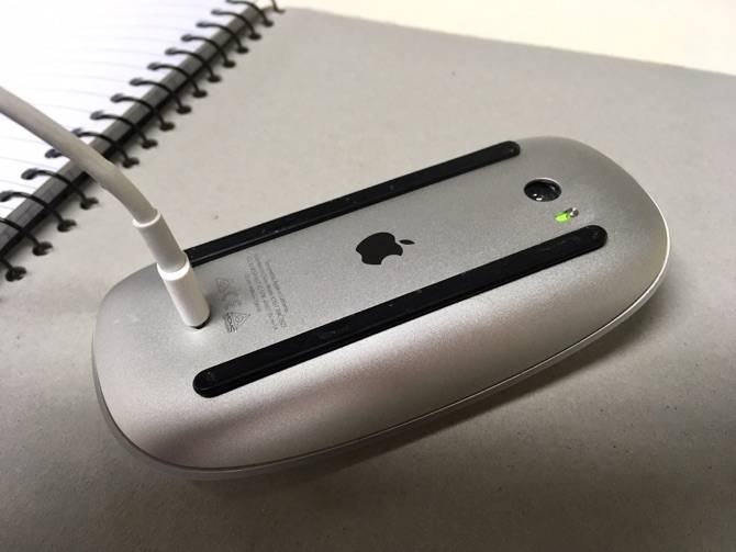 Magic Trackpad vs. Magic Mouse: 5 Reasons the Magic Trackpad Is Better