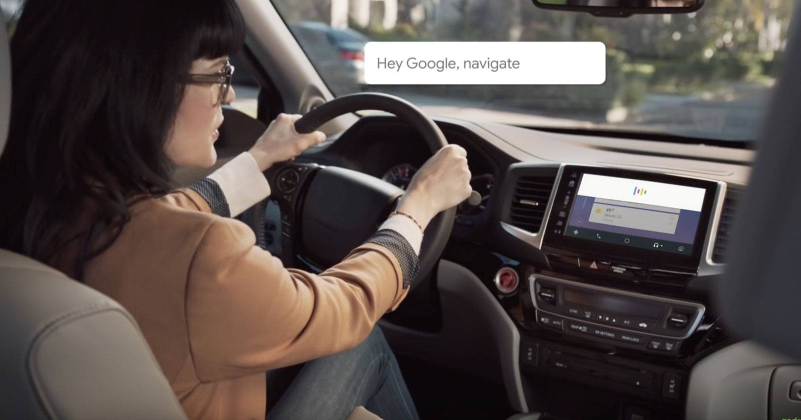 The 24 Best Android Auto Apps for Messaging, Music, and More