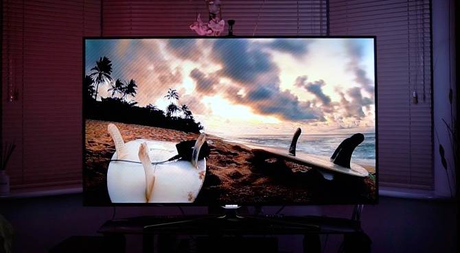 Forget Philips Ambilight: iHoment Retrofit TV Backlight Does The Job For $60