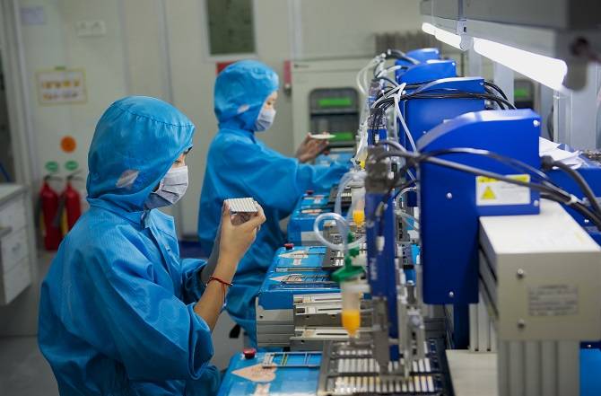 What Is an APU? The Accelerated Processing Unit, Explained