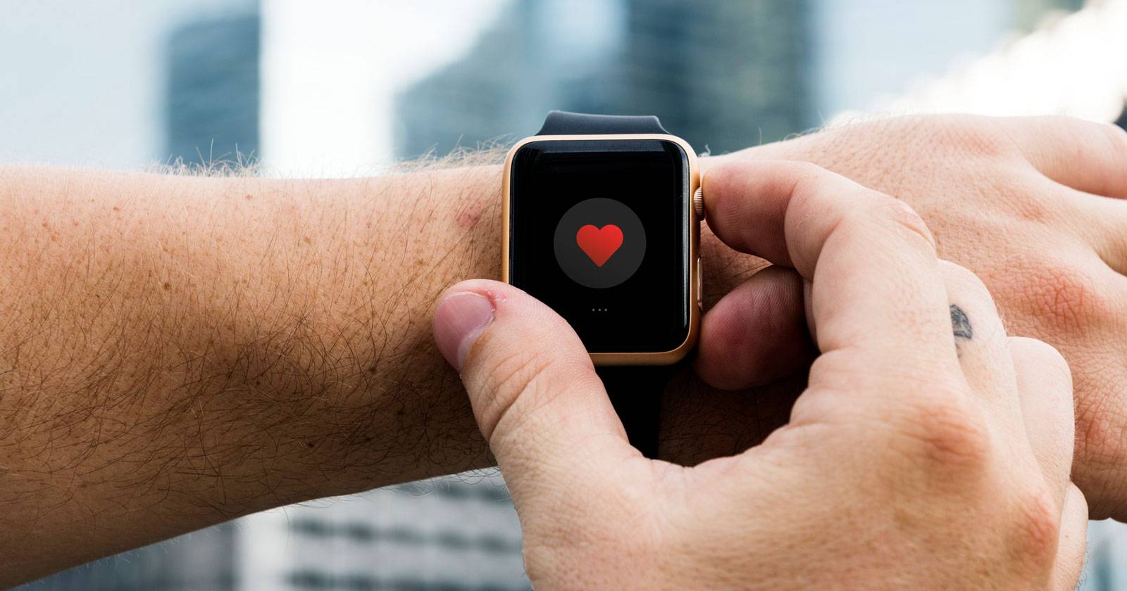 The 7 Best Fitness Trackers With Heart Rate Monitoring