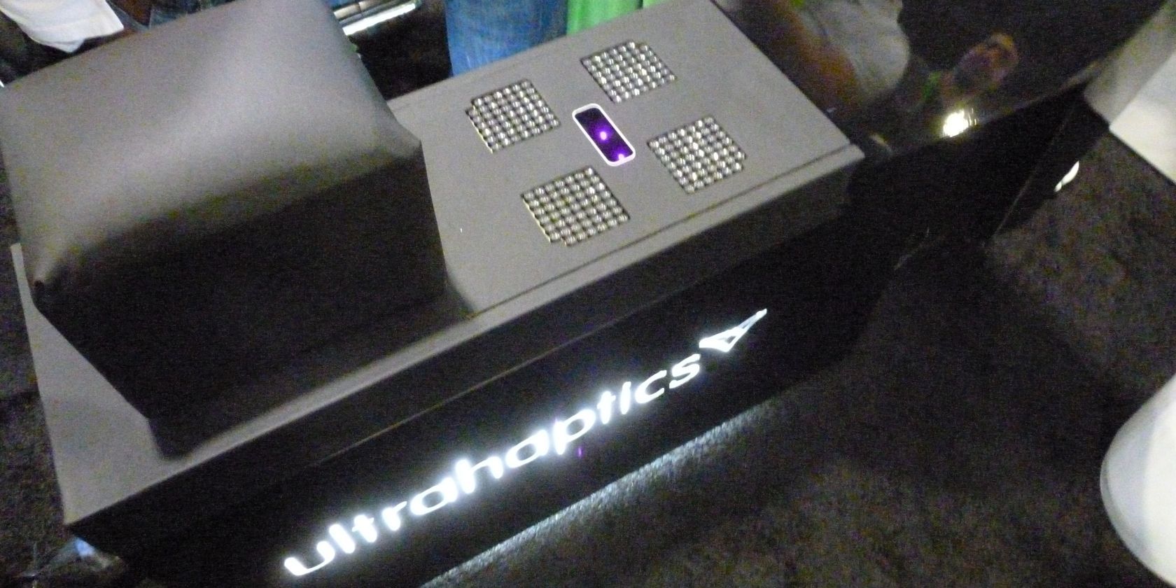 Ultrahaptics Presents Mid-Air Haptic Feedback Technology