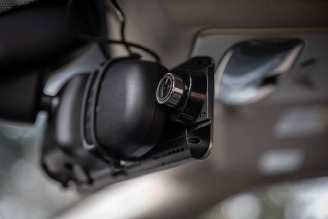 Auto-Vox X1 Dual Dash Camera Won't Miss a Thing (Review and Giveaway!)