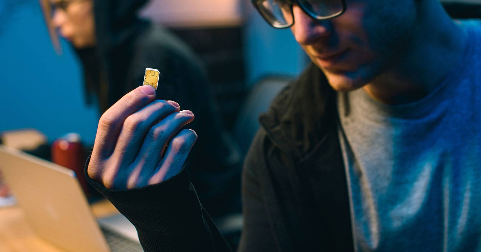 What Is SIM Jacking and What Can You Do to Protect Yourself?