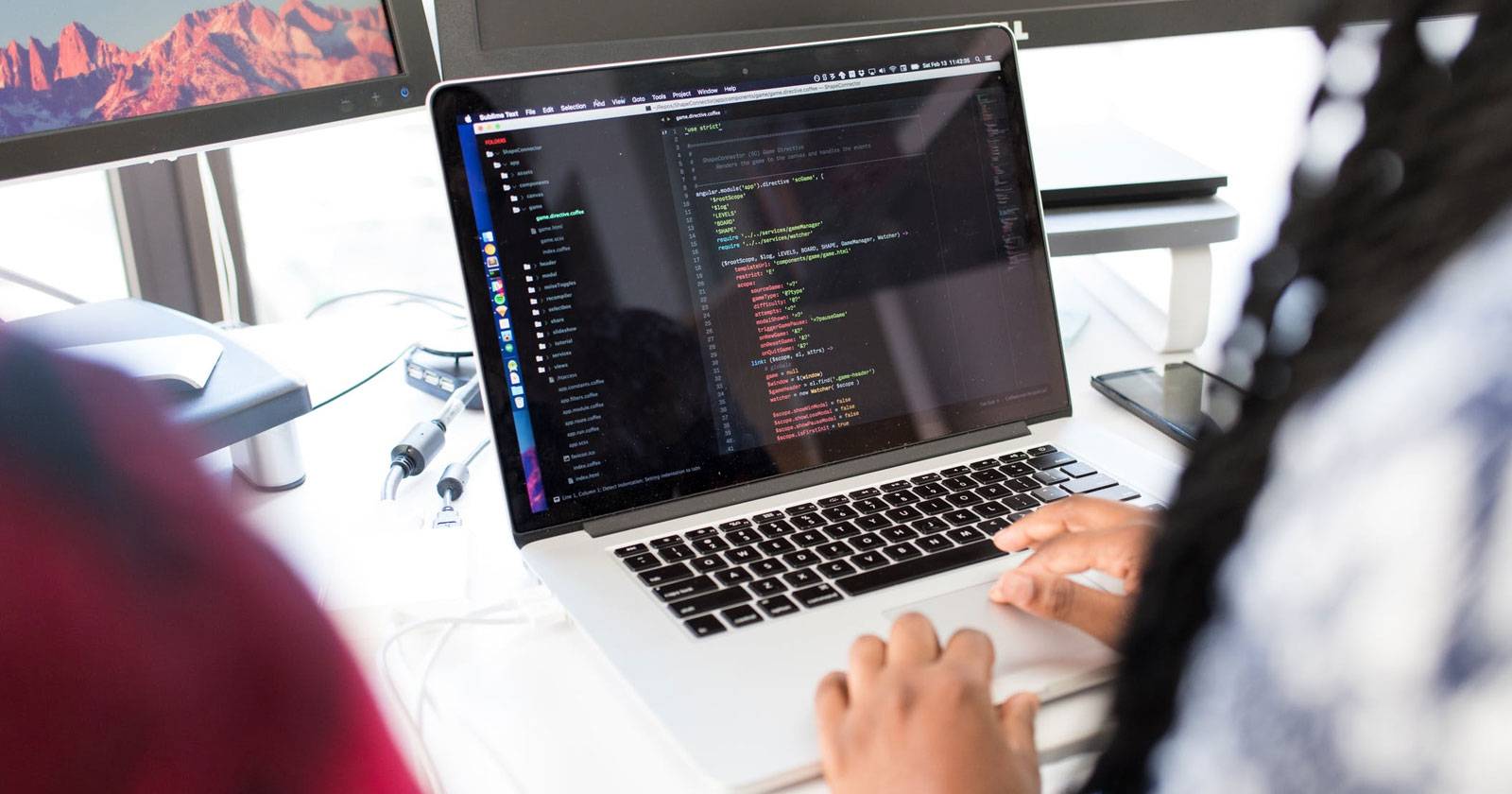 The 9 Best Code-Along YouTube Channels to Learn Programming