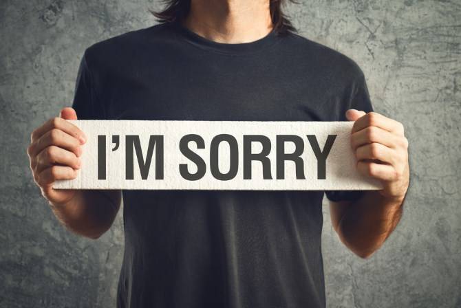 How to Apologize and Say Sorry in an Email: The Professional Way