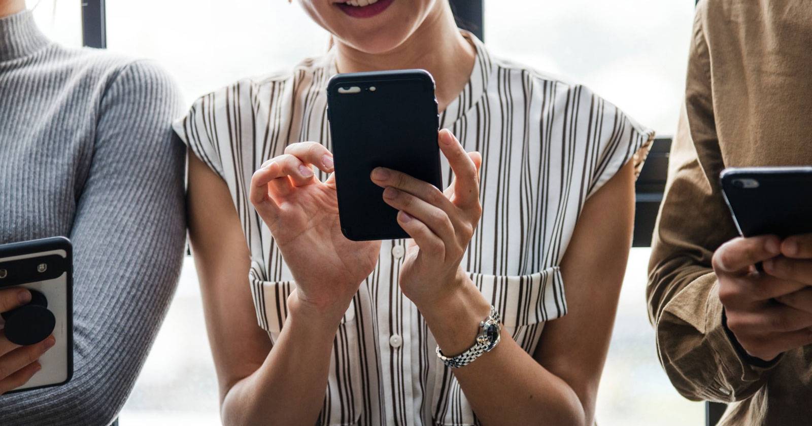 Mobile Phone Cellular Frequency Bands Explained