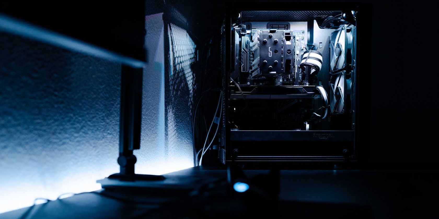 9 DIY Projects for Your Old Hard Drive