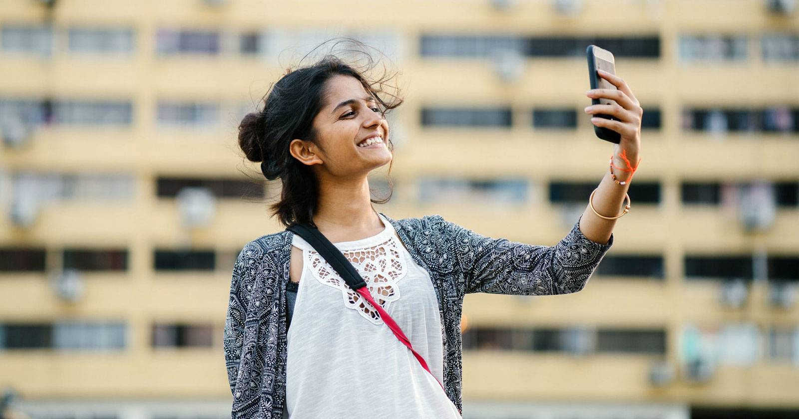 The 18 Best Snapchat Geofilter Templates