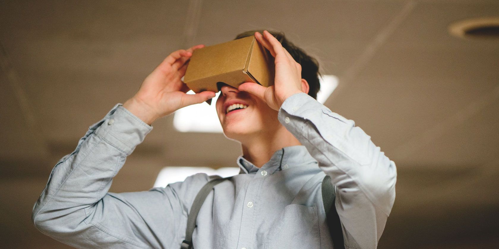 How to Make Your Own DIY Google Cardboard VR Headset