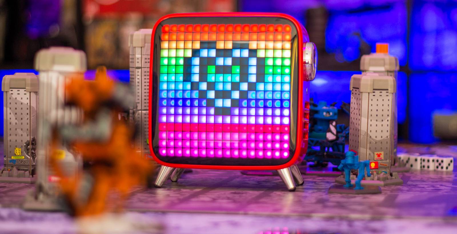 The Tivoo Max is a Retro Pixel Art Display That Doubles as a Thumping ...