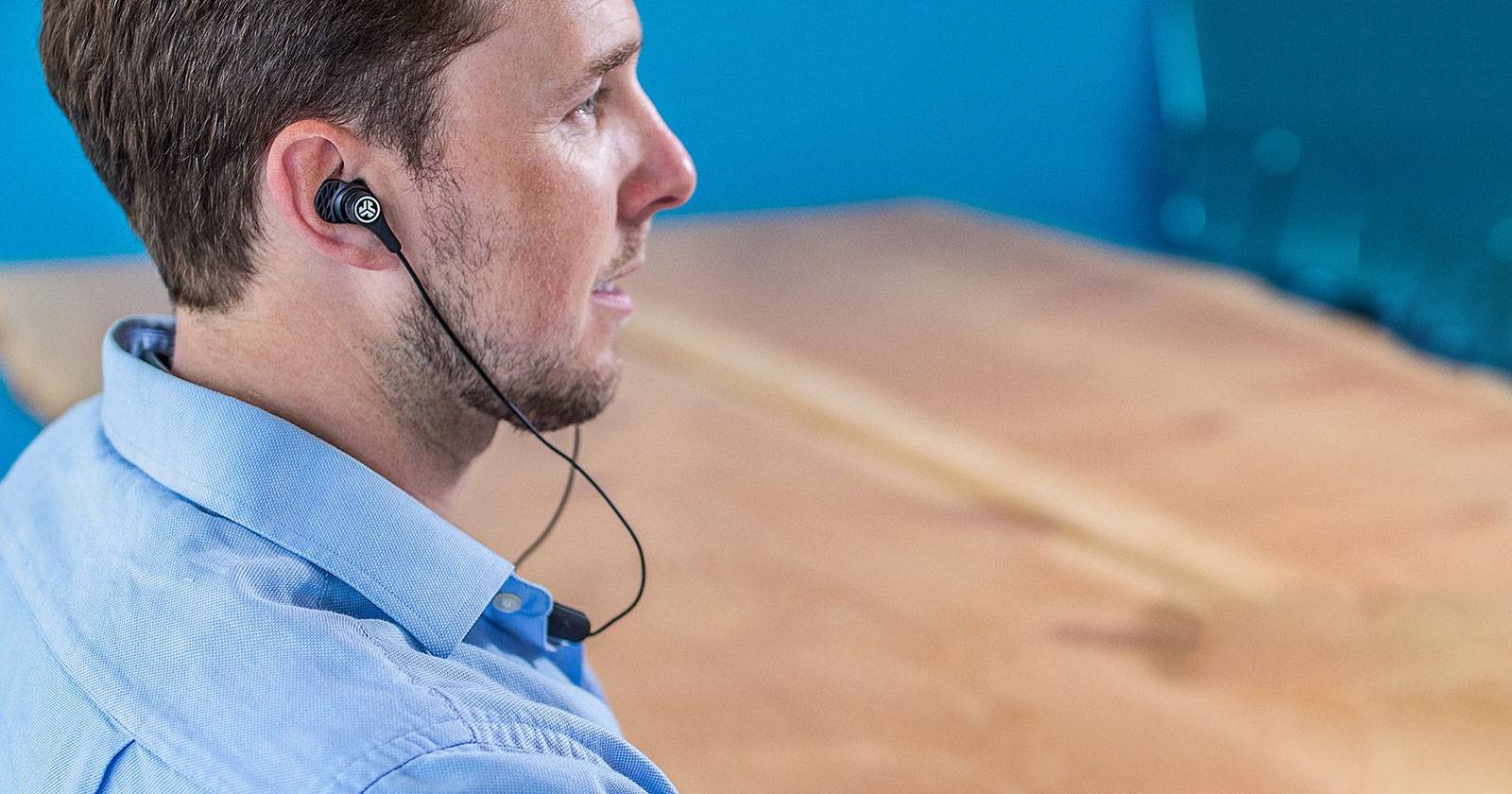 5 Bluetooth Earbuds With Long Battery Life
