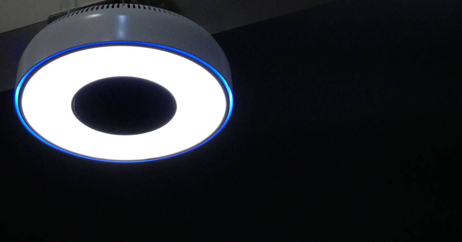 Wi-Charge: Long Range Wireless Charging Coming to Your Smart Home