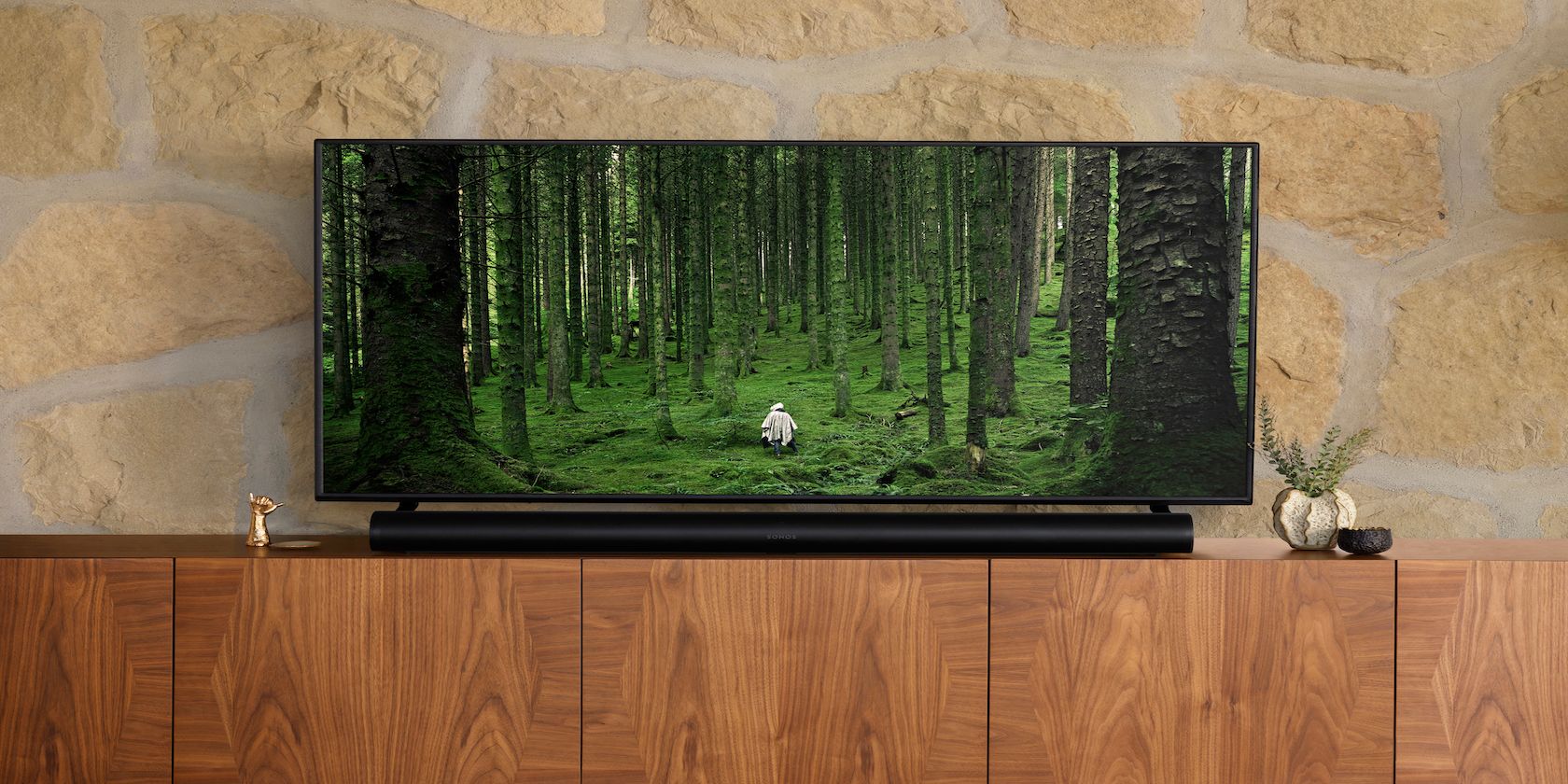 The Sonos Arc Soundbar Brings Theater-Quality Audio to Your Home